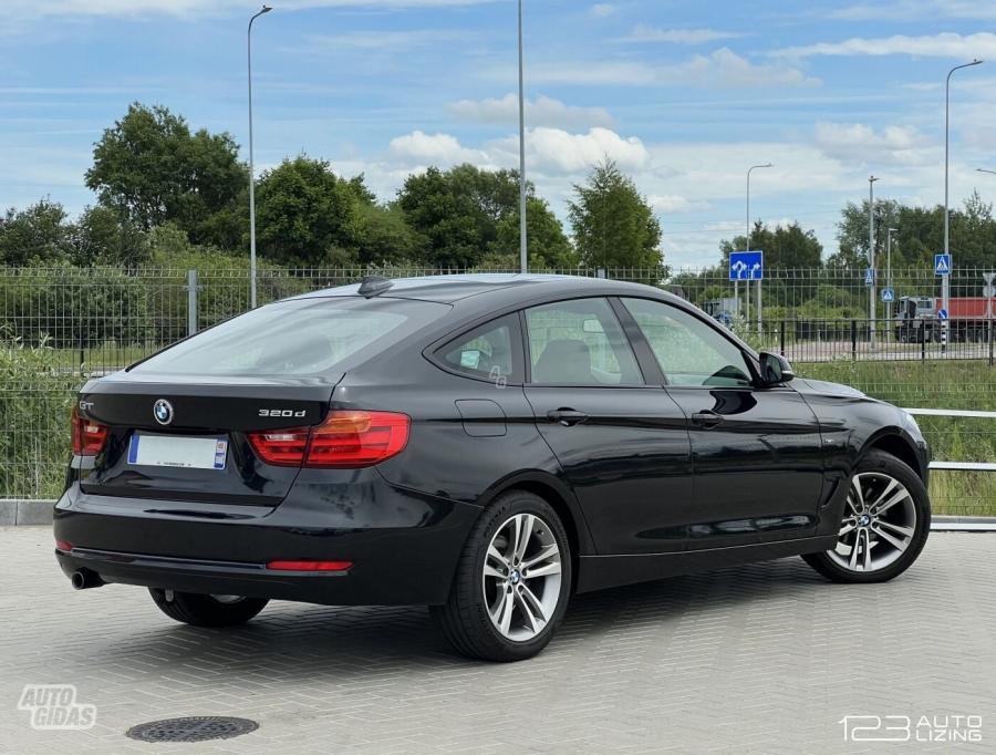 Melns BMW 320 Gran Turismo 2013 Tauragė, ar dzinēja tilpumu 2.00 L un nobraukumu 261 tūkst. km par 9500 €, foto 10 vietnē AUTOMOTO.COM.LV