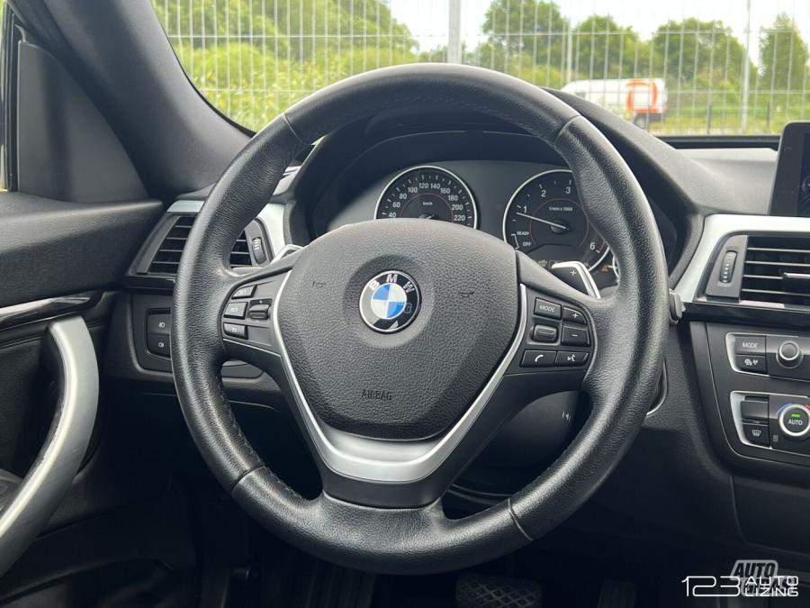 Melns BMW 320 Gran Turismo 2013 Tauragė, ar dzinēja tilpumu 2.00 L un nobraukumu 261 tūkst. km par 9500 €, foto 18 vietnē AUTOMOTO.COM.LV