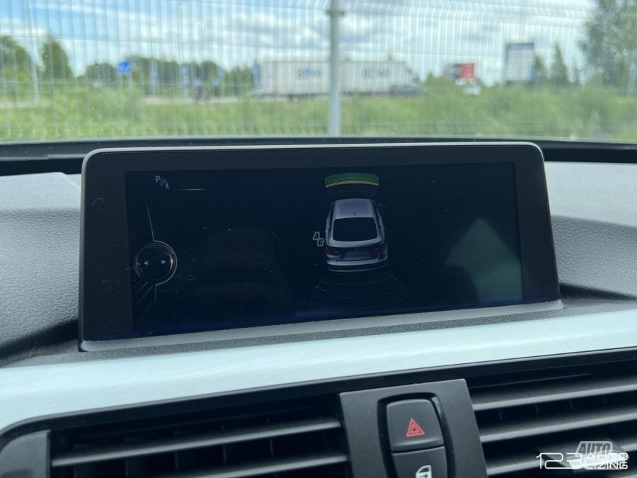 Melns BMW 320 Gran Turismo 2013 Tauragė, ar dzinēja tilpumu 2.00 L un nobraukumu 261 tūkst. km par 9500 €, foto 20 vietnē AUTOMOTO.COM.LV