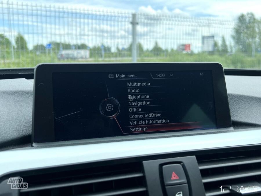 Melns BMW 320 Gran Turismo 2013 Tauragė, ar dzinēja tilpumu 2.00 L un nobraukumu 261 tūkst. km par 9500 €, foto 21 vietnē AUTOMOTO.COM.LV
