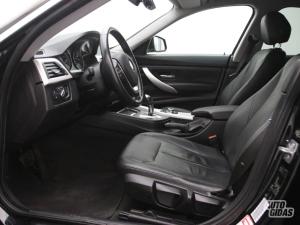 Melns BMW 320 Gran Turismo 2013 Viļņa, ar dzinēja tilpumu 2.00 L un nobraukumu 221 tūkst. km par 10599 €, foto 5 vietnē AUTOMOTO.COM.LV