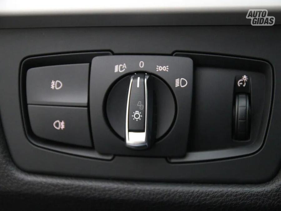 Melns BMW 320 Gran Turismo 2013 Viļņa, ar dzinēja tilpumu 2.00 L un nobraukumu 221 tūkst. km par 10599 €, foto 28 vietnē AUTOMOTO.COM.LV