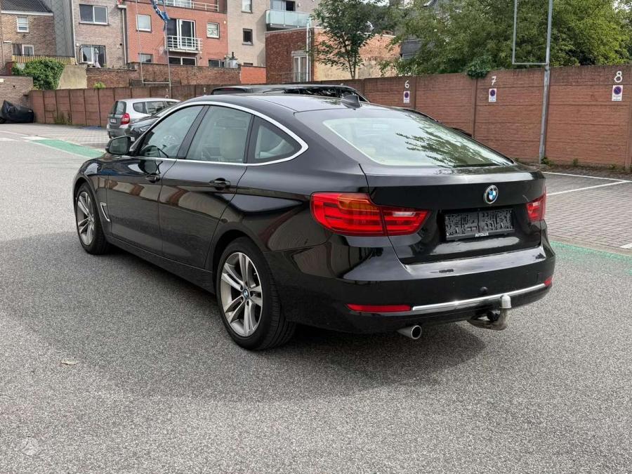 Melns BMW 320 Gran Turismo 2013 Šauļi, ar dzinēja tilpumu 2.00 L un nobraukumu 290 tūkst. km par 7100 €, foto 4 vietnē AUTOMOTO.COM.LV