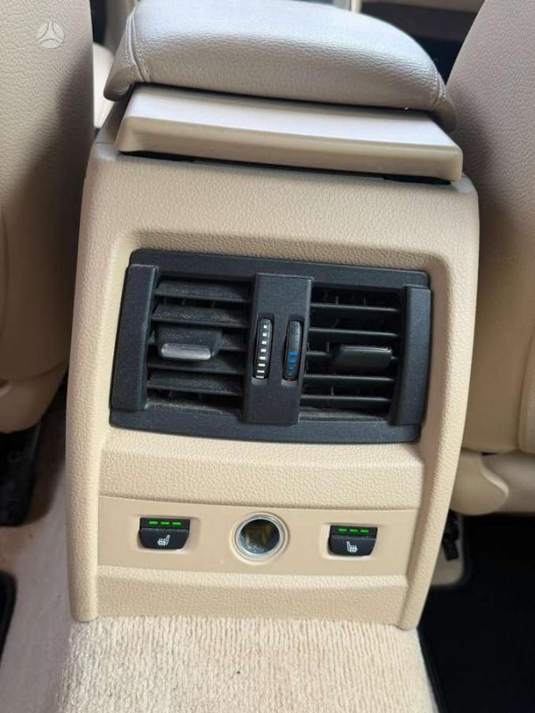 Melns BMW 320 Gran Turismo 2013 Šauļi, ar dzinēja tilpumu 2.00 L un nobraukumu 290 tūkst. km par 7100 €, foto 8 vietnē AUTOMOTO.COM.LV