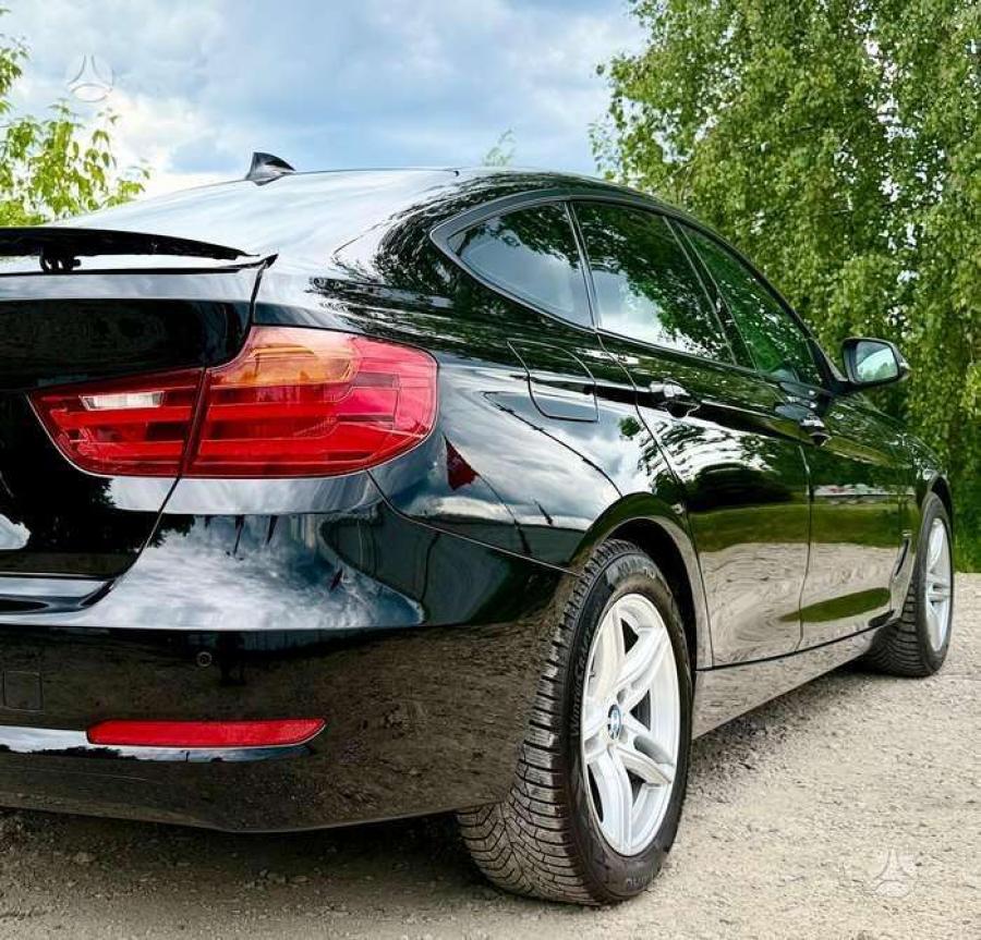 Melns BMW 320 Gran Turismo 2013 Šauļi, ar dzinēja tilpumu 2.00 L un nobraukumu 265 tūkst. km par 12200 €, foto 9 vietnē AUTOMOTO.COM.LV