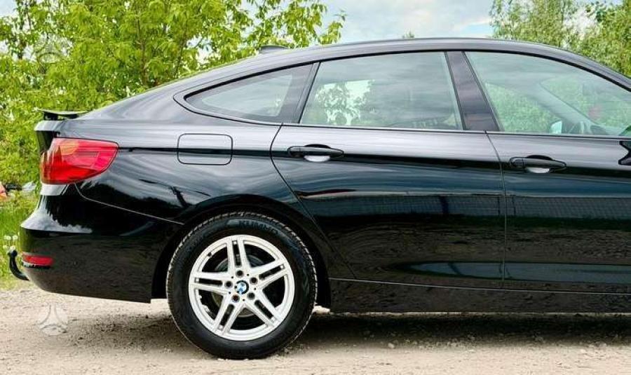 Melns BMW 320 Gran Turismo 2013 Šauļi, ar dzinēja tilpumu 2.00 L un nobraukumu 265 tūkst. km par 12200 €, foto 10 vietnē AUTOMOTO.COM.LV
