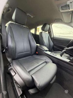 Melns BMW 320 Gran Turismo 2013 Šauļi, ar dzinēja tilpumu 2.00 L un nobraukumu 265 tūkst. km par 12200 €, foto 23 vietnē AUTOMOTO.COM.LV
