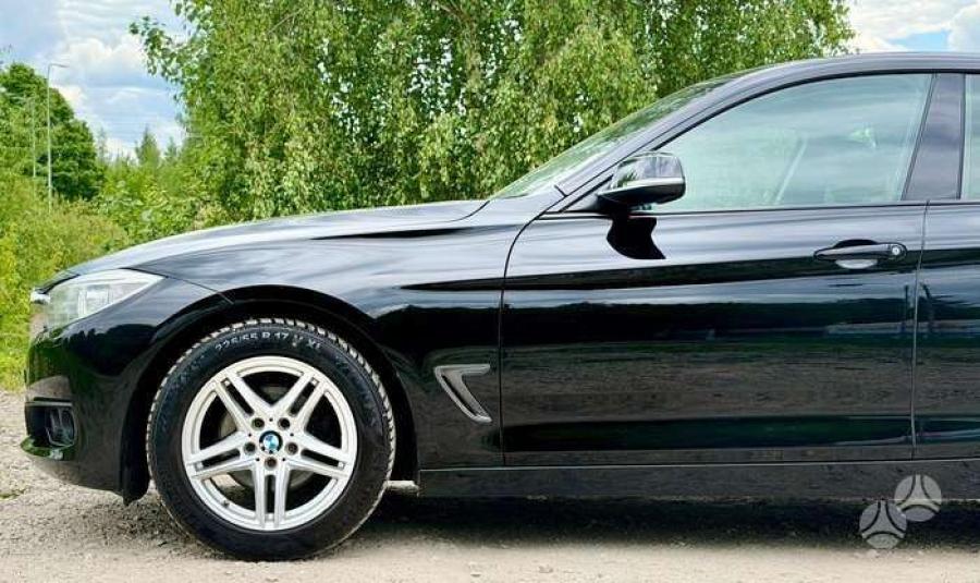 Black BMW 320 Gran Turismo 2013 in Siauliai, with an engine capacity of 2.00 L and mileage of 265 thousand km for 12200 €, photo 12 on AUTOMOTO.COM.LV