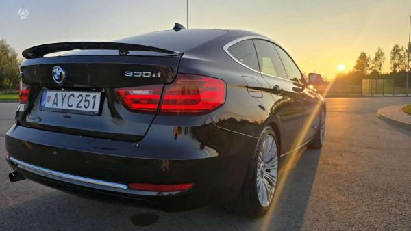 БМВ 320 Gran Turismo 2014 в Шяуляй на AUTOMOTO.COM.LV Черный БМВ 320 Gran Turismo 2014 в Шяуляй, объемом двигателя 2.00 л и пробегом 260 тыс. км за 8500 €, фото 10 на AUTOMOTO.COM.LV