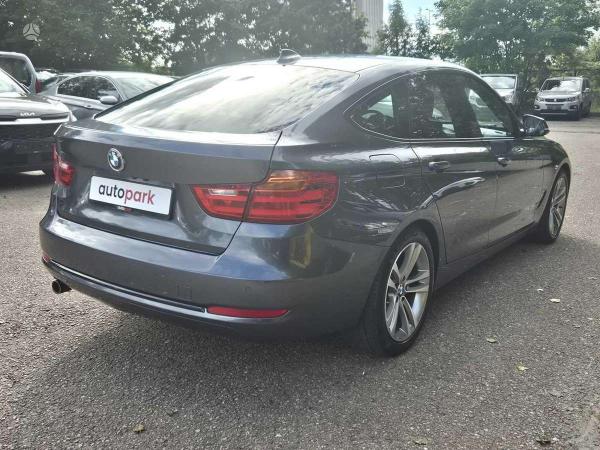 Melns BMW 320 Gran Turismo 2015 Viļņa, ar dzinēja tilpumu 2.00 L un nobraukumu 217 tūkst. km par 10999 €, foto 4 vietnē AUTOMOTO.COM.LV