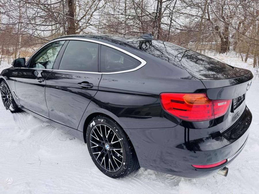 Melns BMW 320 Gran Turismo 2015 Šauļi, ar dzinēja tilpumu 2.00 L un nobraukumu 233 tūkst. km par 9950 €, foto 7 vietnē AUTOMOTO.COM.LV
