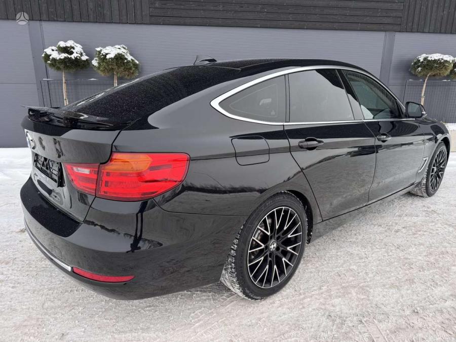 Black BMW 320 Gran Turismo 2015 in Siauliai, with an engine capacity of 2.00 L and mileage of 233 thousand km for 10150 €, photo 10 on AUTOMOTO.COM.LV