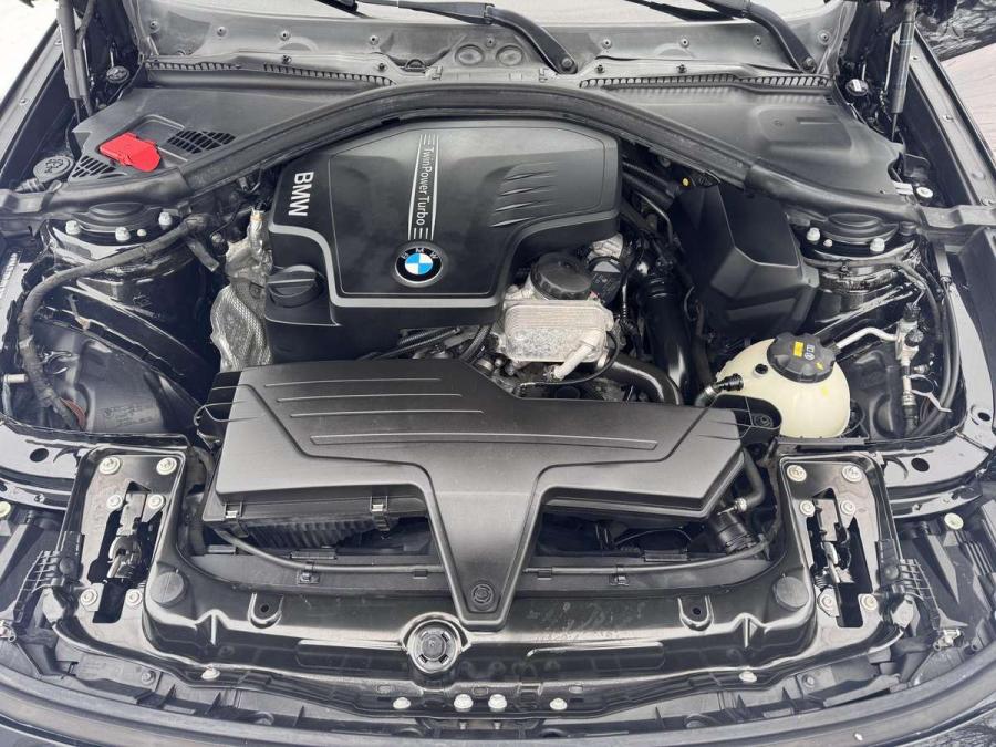 Black BMW 320 Gran Turismo 2015 in Siauliai, with an engine capacity of 2.00 L and mileage of 233 thousand km for 10150 €, photo 29 on AUTOMOTO.COM.LV
