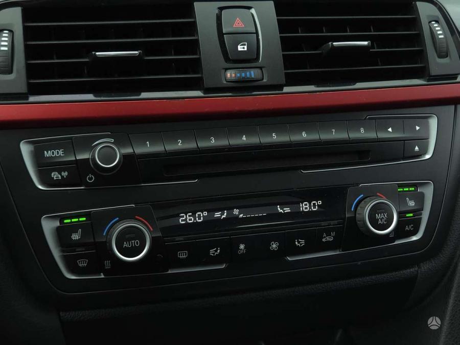Black BMW 320 Gran Turismo 2015 in Kaunas, with an engine capacity of 2.00 L and mileage of 249 thousand km for 12750 €, photo 19 on AUTOMOTO.COM.LV