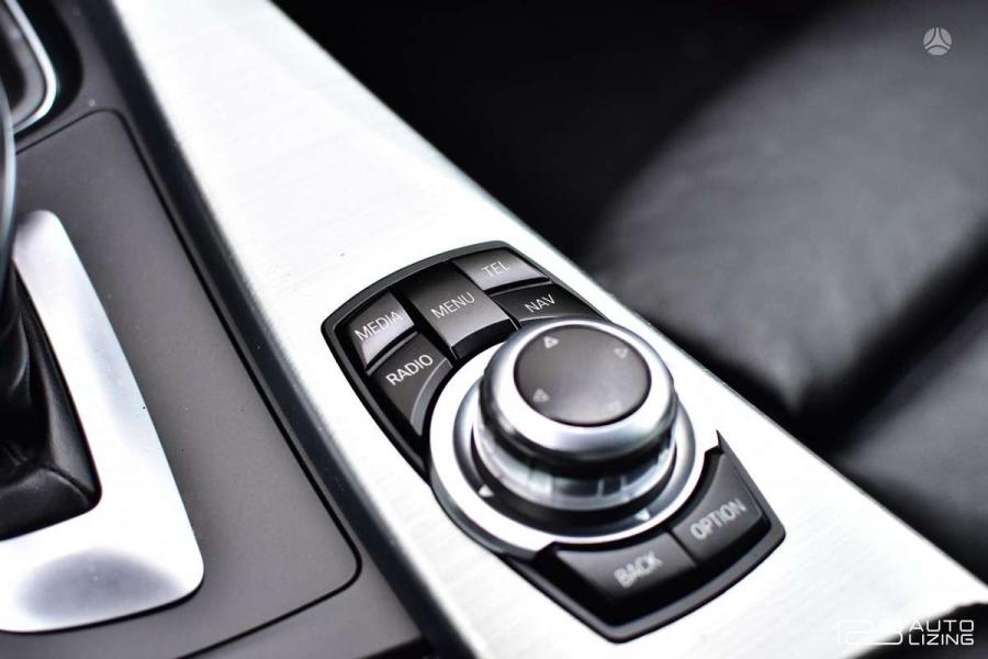 Black BMW 320 Gran Turismo 2015 in Kretinga, with an engine capacity of 2.00 L and mileage of 276 thousand km for 12650 €, photo 18 on AUTOMOTO.COM.LV