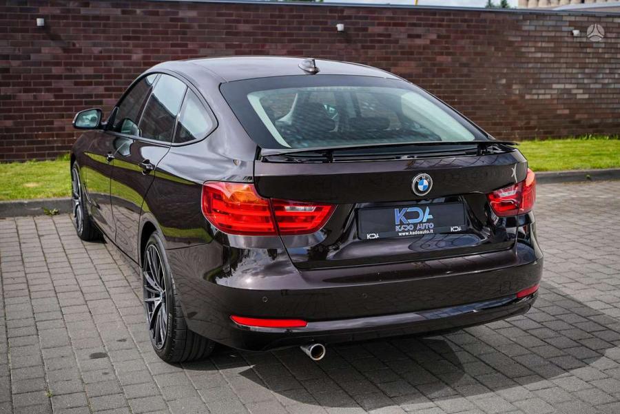 Melns BMW 320 Gran Turismo 2015 Marijampole, ar dzinēja tilpumu 2.00 L un nobraukumu 237 tūkst. km par 11250 €, foto 11 vietnē AUTOMOTO.COM.LV