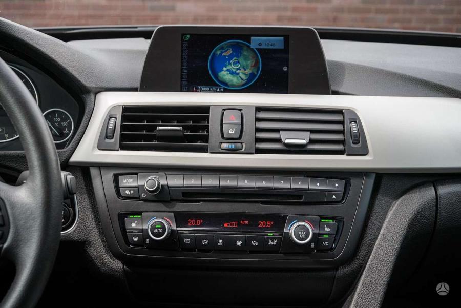 Melns BMW 320 Gran Turismo 2015 Marijampole, ar dzinēja tilpumu 2.00 L un nobraukumu 237 tūkst. km par 11250 €, foto 21 vietnē AUTOMOTO.COM.LV