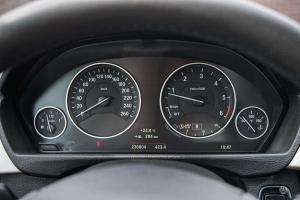 Melns BMW 320 Gran Turismo 2015 Marijampole, ar dzinēja tilpumu 2.00 L un nobraukumu 237 tūkst. km par 11250 €, foto 24 vietnē AUTOMOTO.COM.LV