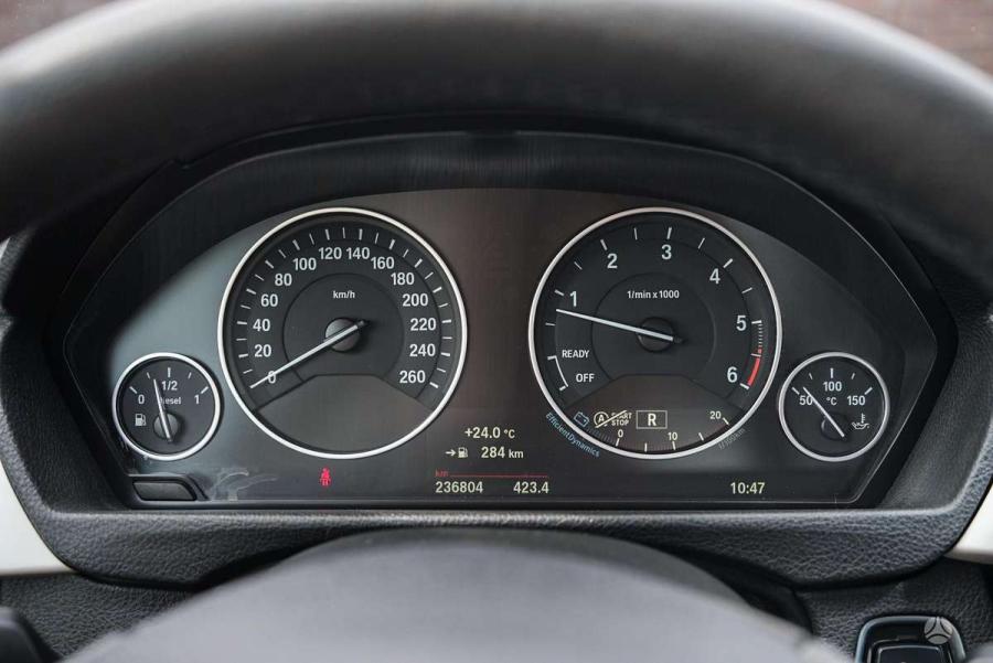 Melns BMW 320 Gran Turismo 2015 Marijampole, ar dzinēja tilpumu 2.00 L un nobraukumu 237 tūkst. km par 11250 €, foto 24 vietnē AUTOMOTO.COM.LV