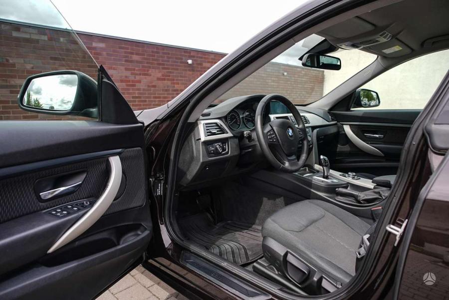 Melns BMW 320 Gran Turismo 2015 Marijampole, ar dzinēja tilpumu 2.00 L un nobraukumu 237 tūkst. km par 11250 €, foto 28 vietnē AUTOMOTO.COM.LV