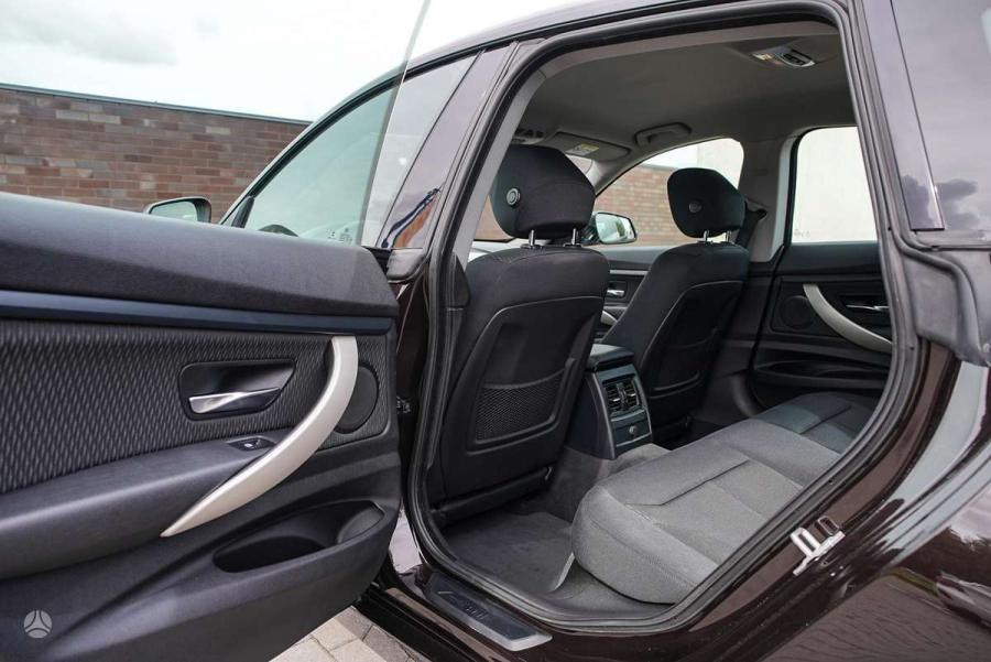 Melns BMW 320 Gran Turismo 2015 Marijampole, ar dzinēja tilpumu 2.00 L un nobraukumu 237 tūkst. km par 11250 €, foto 34 vietnē AUTOMOTO.COM.LV