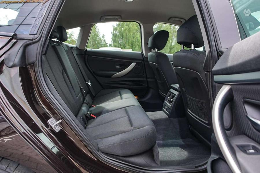 Melns BMW 320 Gran Turismo 2015 Marijampole, ar dzinēja tilpumu 2.00 L un nobraukumu 237 tūkst. km par 11250 €, foto 37 vietnē AUTOMOTO.COM.LV