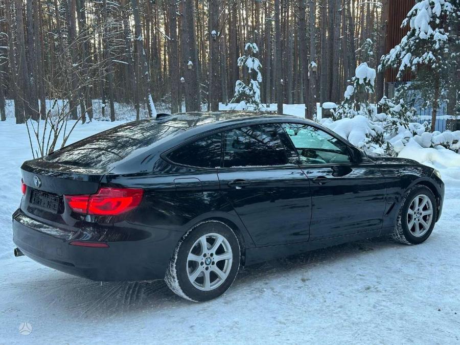 Black BMW 320 Gran Turismo 2016 in Vilnius, with an engine capacity of 2.00 L and mileage of 320 thousand km for 11900 €, photo 10 on AUTOMOTO.COM.LV