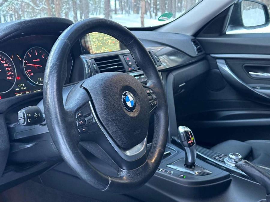 Black BMW 320 Gran Turismo 2016 in Vilnius, with an engine capacity of 2.00 L and mileage of 320 thousand km for 11900 €, photo 18 on AUTOMOTO.COM.LV