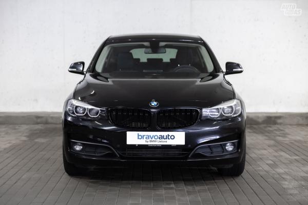 Black BMW 320 Gran Turismo 2017 in Vilnius, with an engine capacity of 2.00 L and mileage of 155 thousand km for 17441 €, photo 2 on AUTOMOTO.COM.LV