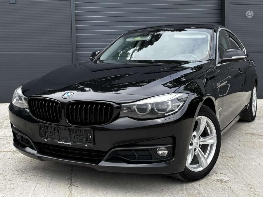 Black BMW 320 Gran Turismo 2017 in Utena, with an engine capacity of 2.00 L and mileage of 399 thousand km for 8800 €, photo 5 on AUTOMOTO.COM.LV