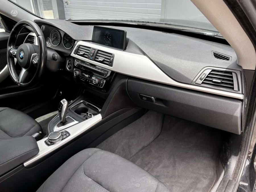Black BMW 320 Gran Turismo 2017 in Utena, with an engine capacity of 2.00 L and mileage of 399 thousand km for 8800 €, photo 13 on AUTOMOTO.COM.LV