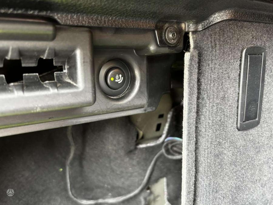 Black BMW 320 Gran Turismo 2017 in Utena, with an engine capacity of 2.00 L and mileage of 399 thousand km for 8800 €, photo 22 on AUTOMOTO.COM.LV