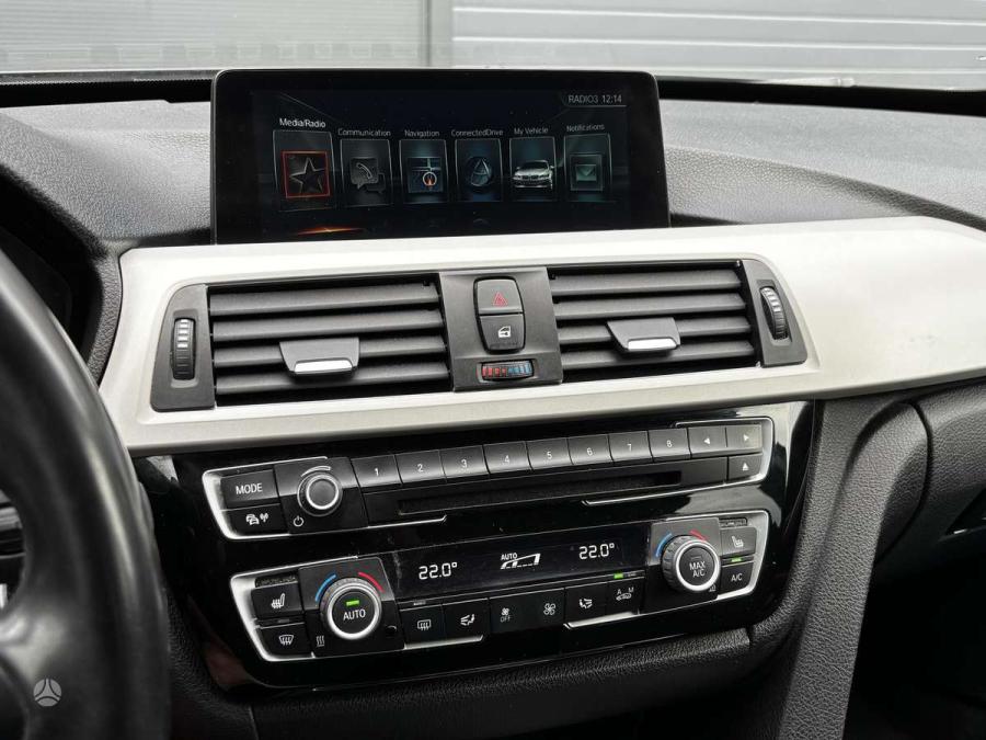 Black BMW 320 Gran Turismo 2017 in Utena, with an engine capacity of 2.00 L and mileage of 399 thousand km for 8800 €, photo 24 on AUTOMOTO.COM.LV
