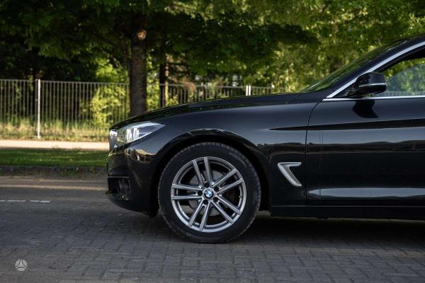 Черный БМВ 320 Gran Turismo 2018 в Вильнюс, объемом двигателя 2.00 л и пробегом 208 тыс. км за 12900 €, фото 8 на AUTOMOTO.COM.LV