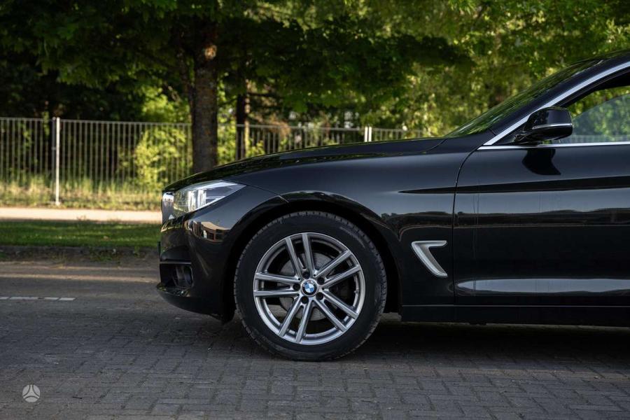 Черный БМВ 320 Gran Turismo 2018 в Вильнюс, объемом двигателя 2.00 л и пробегом 208 тыс. км за 12900 €, фото 9 на AUTOMOTO.COM.LV
