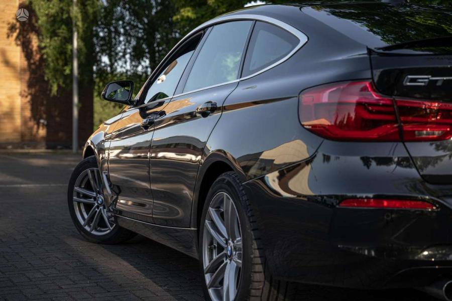 Черный БМВ 320 Gran Turismo 2018 в Вильнюс, объемом двигателя 2.00 л и пробегом 208 тыс. км за 12900 €, фото 16 на AUTOMOTO.COM.LV