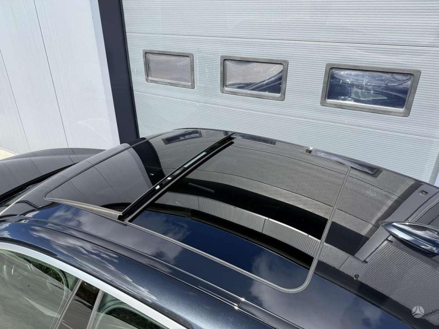 Melns BMW 320 Gran Turismo 2018 Kauņa, ar dzinēja tilpumu 2.00 L un nobraukumu 160 tūkst. km par 17500 €, foto 13 vietnē AUTOMOTO.COM.LV