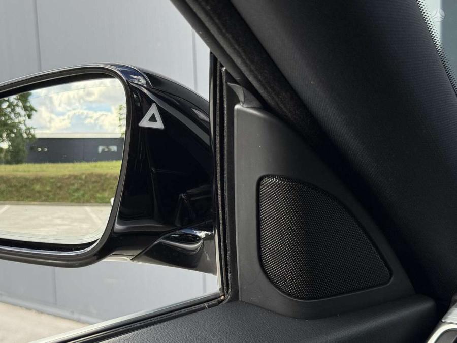 Melns BMW 320 Gran Turismo 2018 Kauņa, ar dzinēja tilpumu 2.00 L un nobraukumu 160 tūkst. km par 17500 €, foto 19 vietnē AUTOMOTO.COM.LV