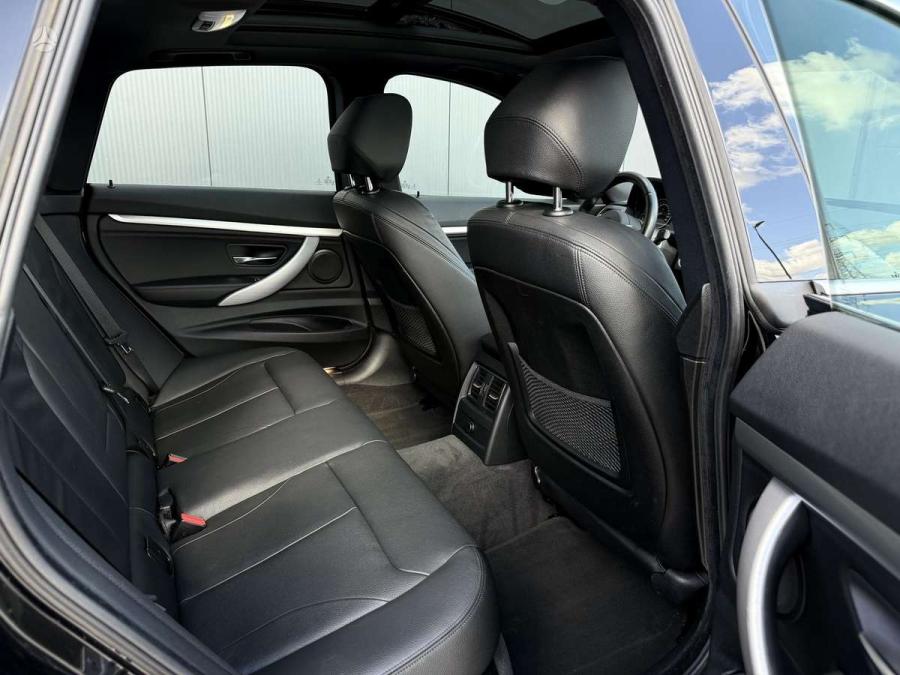 Melns BMW 320 Gran Turismo 2018 Kauņa, ar dzinēja tilpumu 2.00 L un nobraukumu 160 tūkst. km par 17500 €, foto 22 vietnē AUTOMOTO.COM.LV