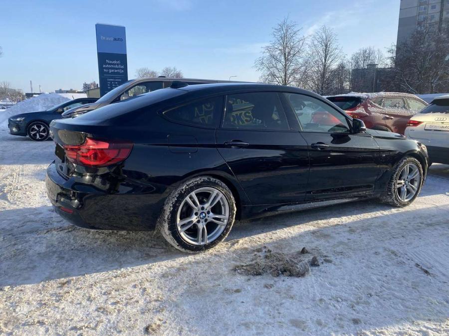 Melns BMW 320 Gran Turismo 2019 Kauņa, ar dzinēja tilpumu 2.00 L un nobraukumu 165 tūkst. km par 18500 €, foto 14 vietnē AUTOMOTO.COM.LV