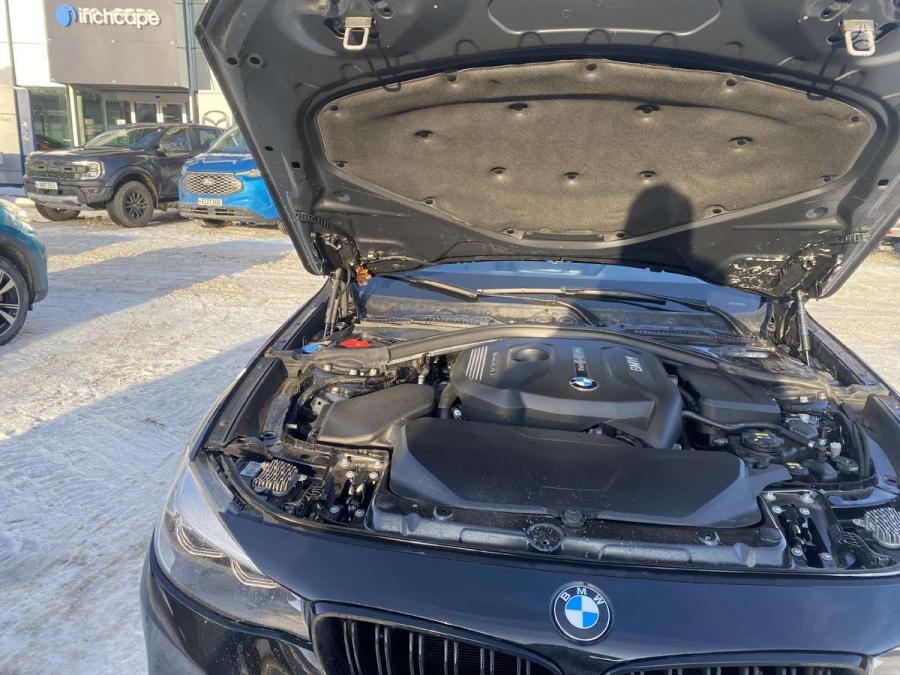 Melns BMW 320 Gran Turismo 2019 Kauņa, ar dzinēja tilpumu 2.00 L un nobraukumu 165 tūkst. km par 18500 €, foto 16 vietnē AUTOMOTO.COM.LV