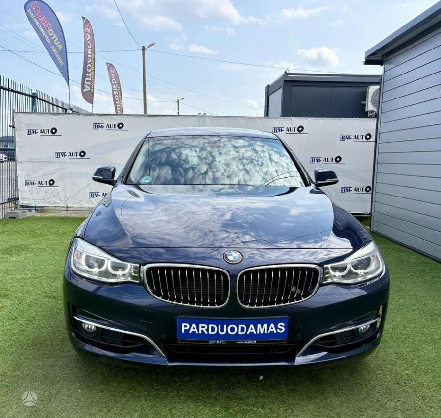 Blue BMW 320 Gran Turismo 2013 in Panevezys, with an engine capacity of 2.00 L and mileage of 263 thousand km for 8900 €, photo 3 on AUTOMOTO.COM.LV