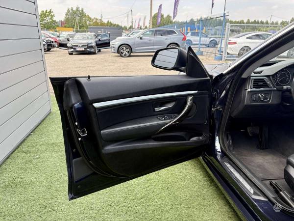 Blue BMW 320 Gran Turismo 2013 in Panevezys, with an engine capacity of 2.00 L and mileage of 263 thousand km for 8900 €, photo 10 on AUTOMOTO.COM.LV