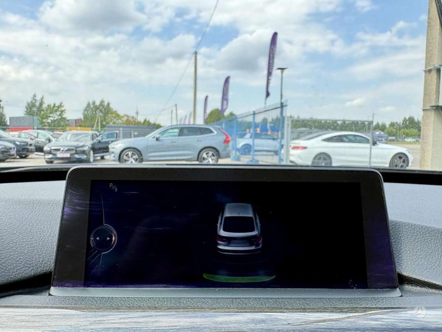 Blue BMW 320 Gran Turismo 2013 in Panevezys, with an engine capacity of 2.00 L and mileage of 263 thousand km for 8900 €, photo 17 on AUTOMOTO.COM.LV