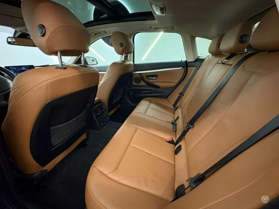 Blue BMW 320 Gran Turismo 2014 in Marijampole, with an engine capacity of 2.00 L and mileage of 244 thousand km for 11999 €, photo 14 on AUTOMOTO.COM.LV