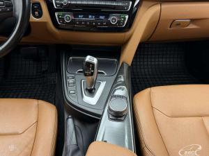 Blue BMW 320 Gran Turismo 2018 in Vilnius, with an engine capacity of 2.00 L and mileage of 125 thousand km for 12900 €, photo 19 on AUTOMOTO.COM.LV