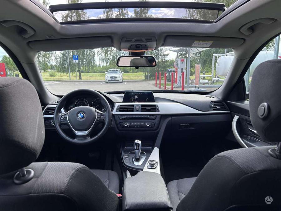 Blue BMW 320 Gran Turismo 2015 in Siauliai, with an engine capacity of 2.00 L and mileage of 293 thousand km for 8450 €, photo 15 on AUTOMOTO.COM.LV