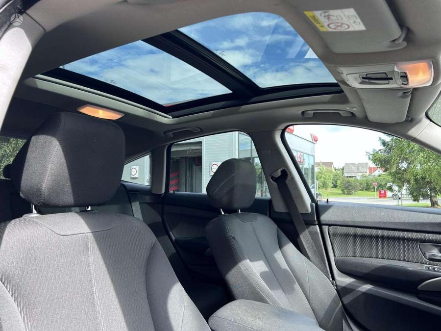Blue BMW 320 Gran Turismo 2015 in Siauliai, with an engine capacity of 2.00 L and mileage of 293 thousand km for 8450 €, photo 16 on AUTOMOTO.COM.LV