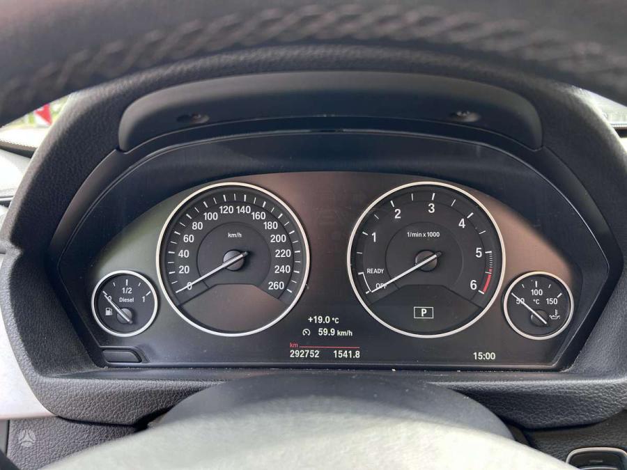 Blue BMW 320 Gran Turismo 2015 in Siauliai, with an engine capacity of 2.00 L and mileage of 293 thousand km for 8450 €, photo 19 on AUTOMOTO.COM.LV