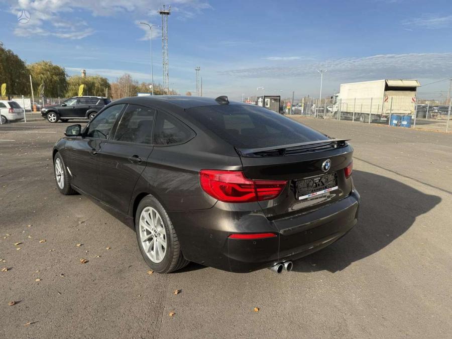 Brown BMW 320 Gran Turismo 2017 in Marijampole, with an engine capacity of 2.00 L and mileage of 200 thousand km for 12950 €, photo 3 on AUTOMOTO.COM.LV